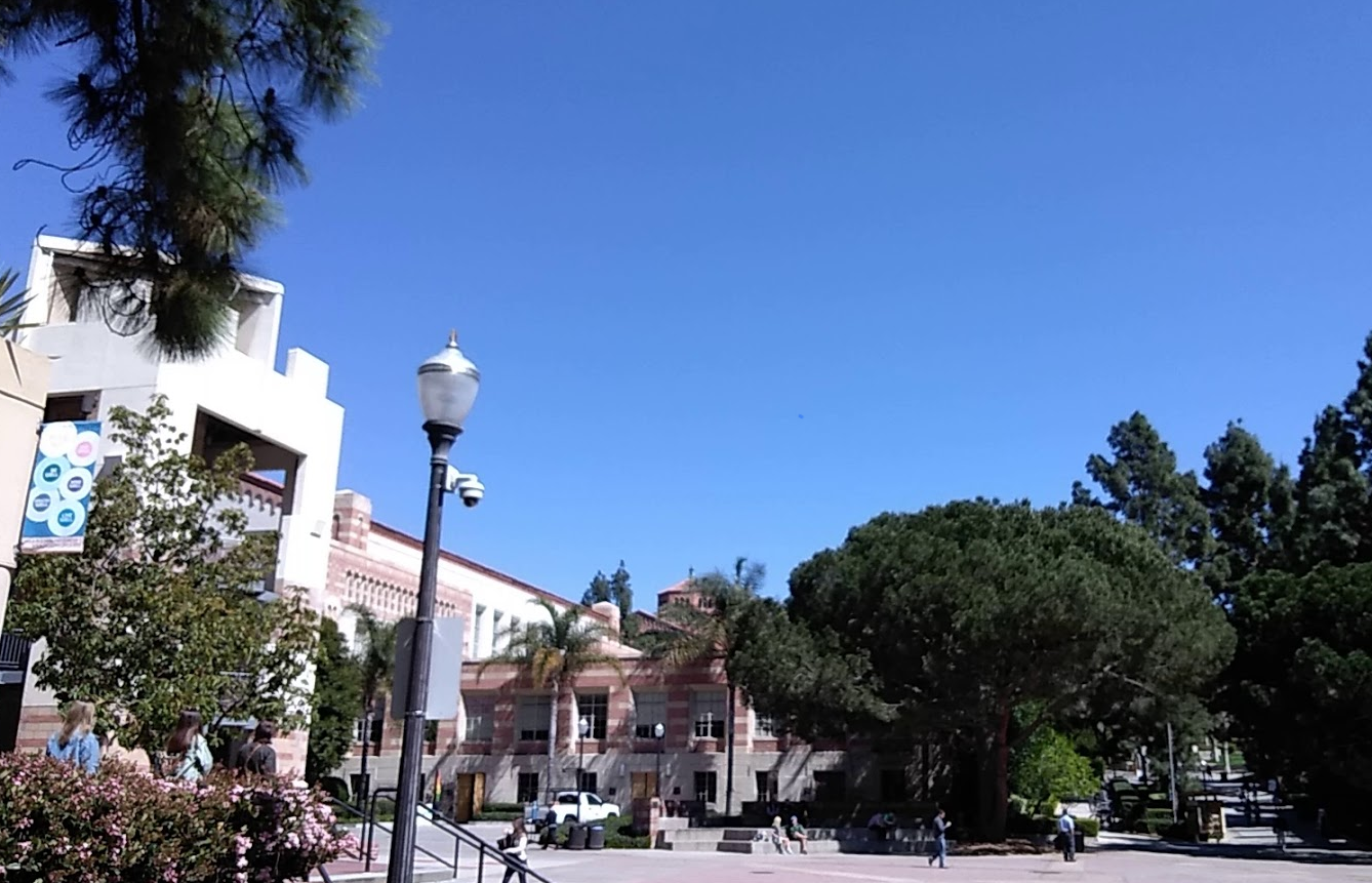 Spring Scenes at UCLA | UCLA Conferences & Catering
